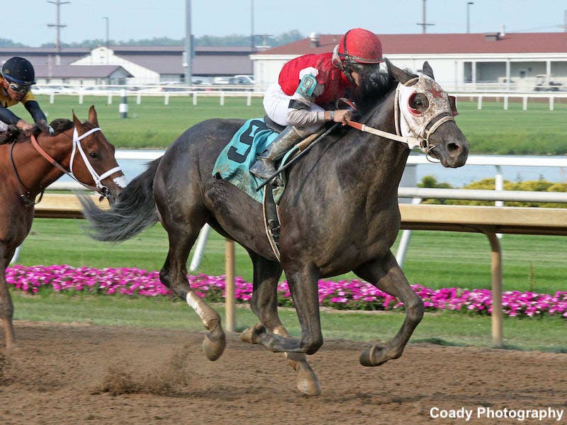 Favorite King Ice Rolls Late To Win Governor's Handicap At Horseshoe ...
