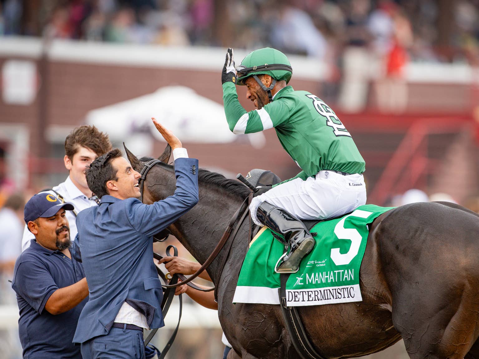 Deterministic Goes Manhattan Distance In Course Record Time - Paulick ...
