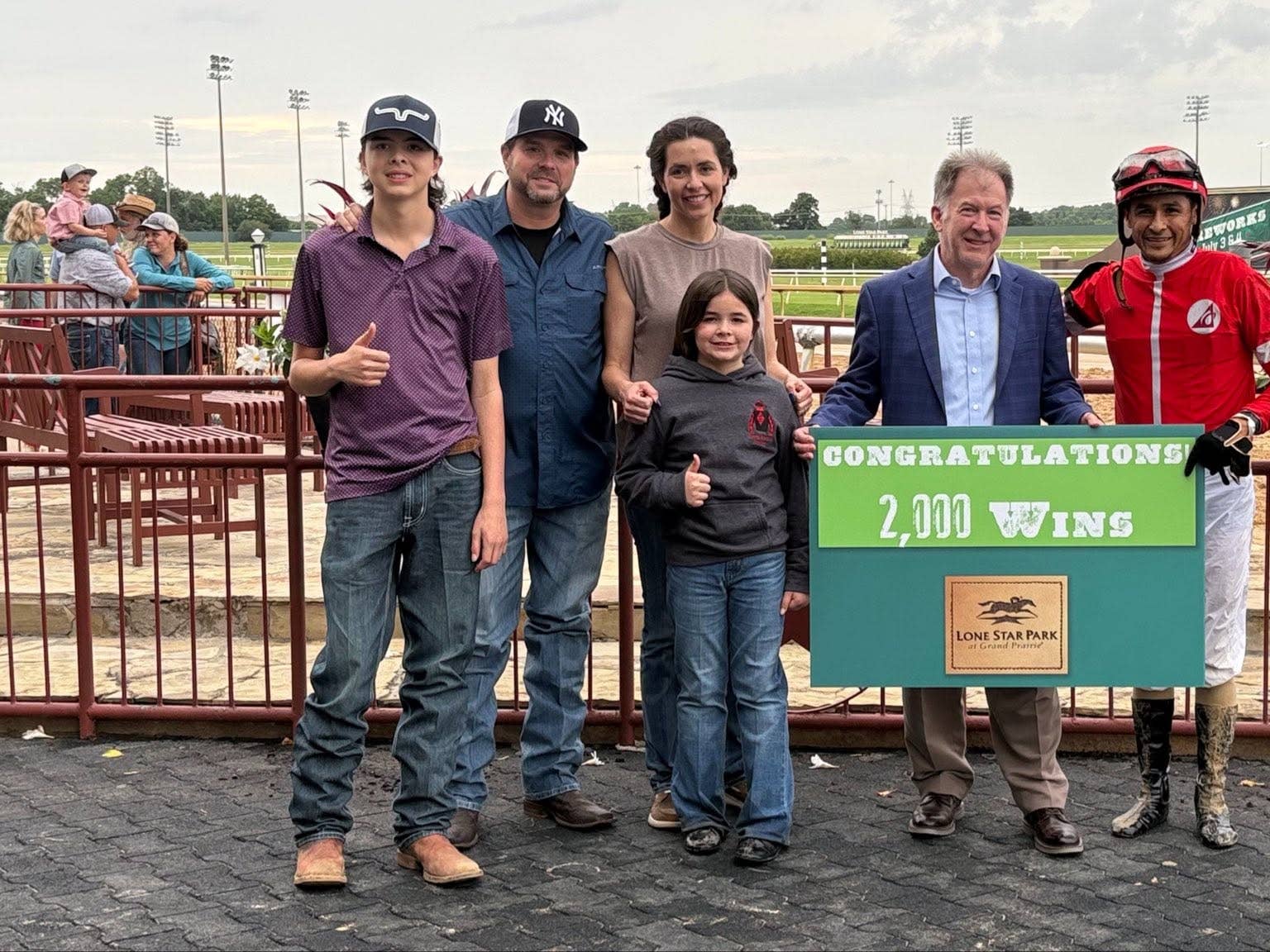 David Cabrera Reaches 2,000 Wins: ‘It’s In My Blood’ - Paulick Report