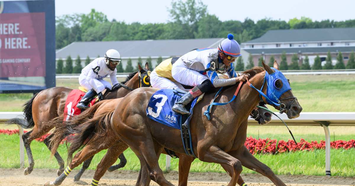 Jockey Of The Week: Erik Barbaran Wins 11, Including Two Stakes At Thistledown - Paulick Report ...