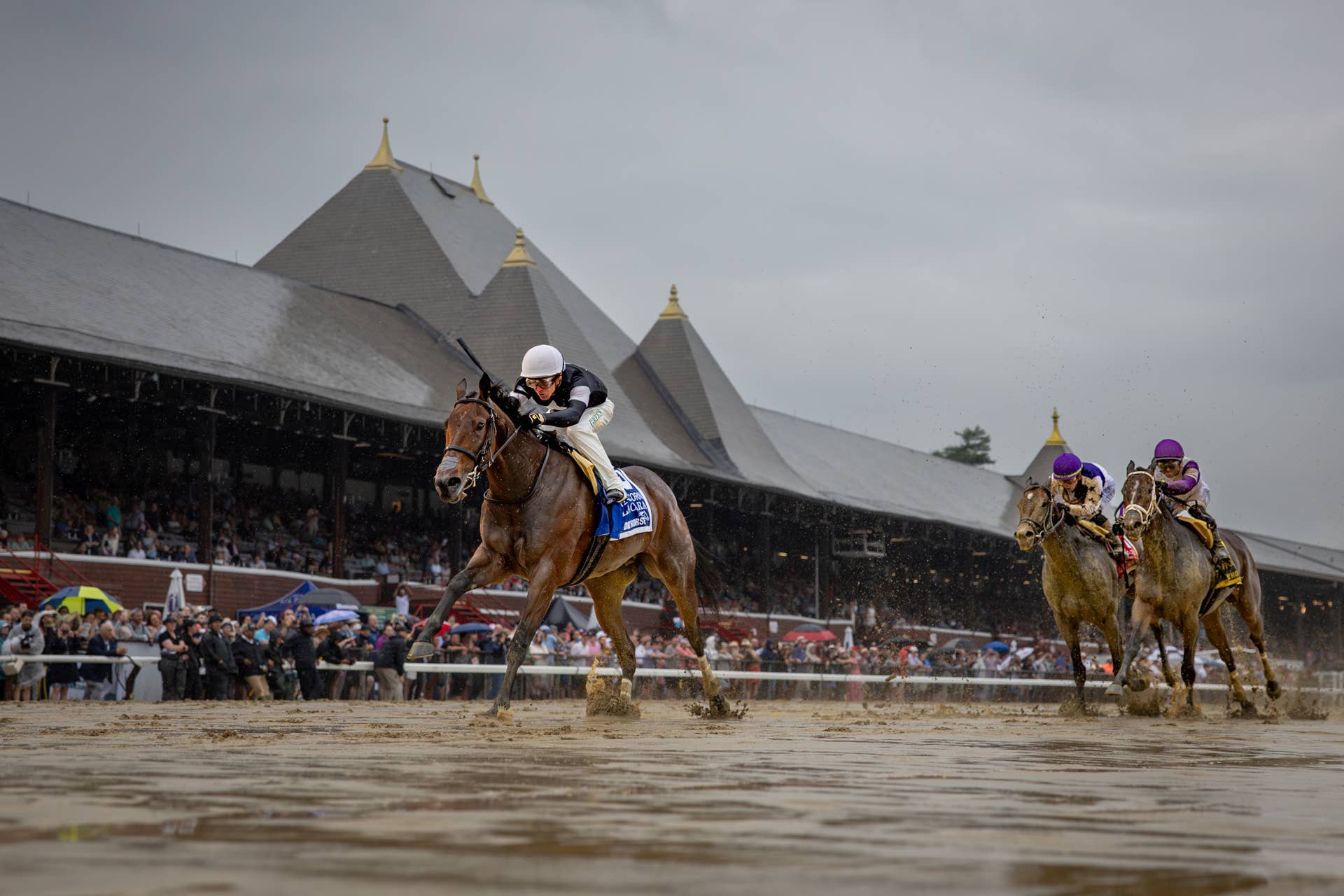 La Cara All The Way In Acorn; Oaks Heroine Good Cheer Fifth - Paulick ...