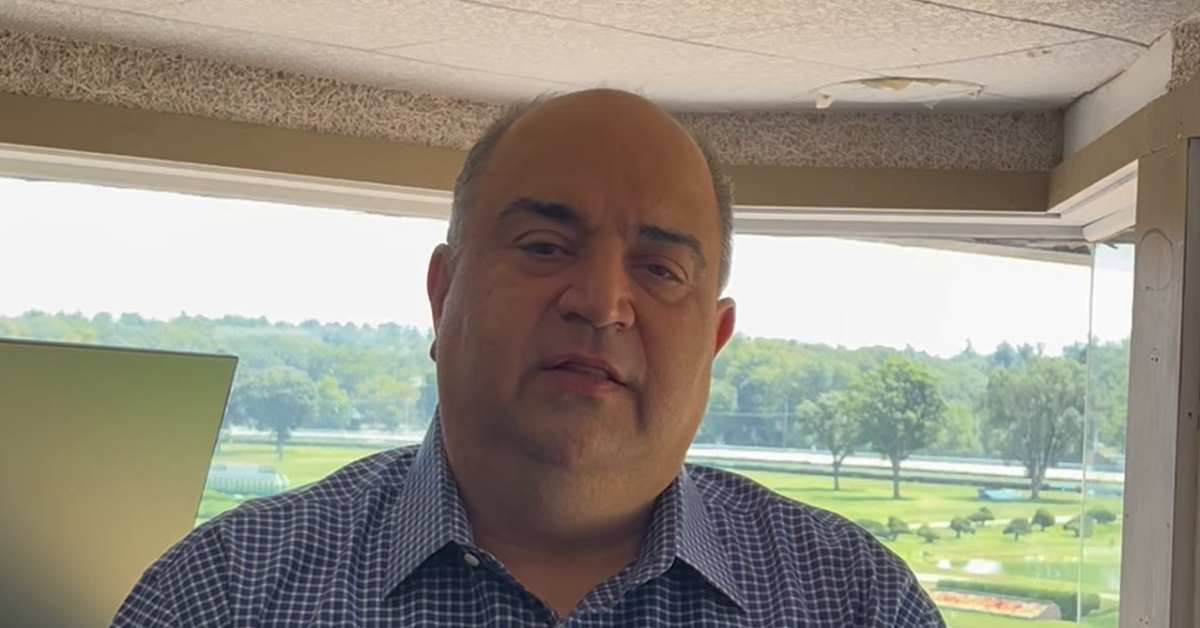 What Is Announcer Frank Mirahmadi's Pre-Race Ritual? - Paulick Report ...