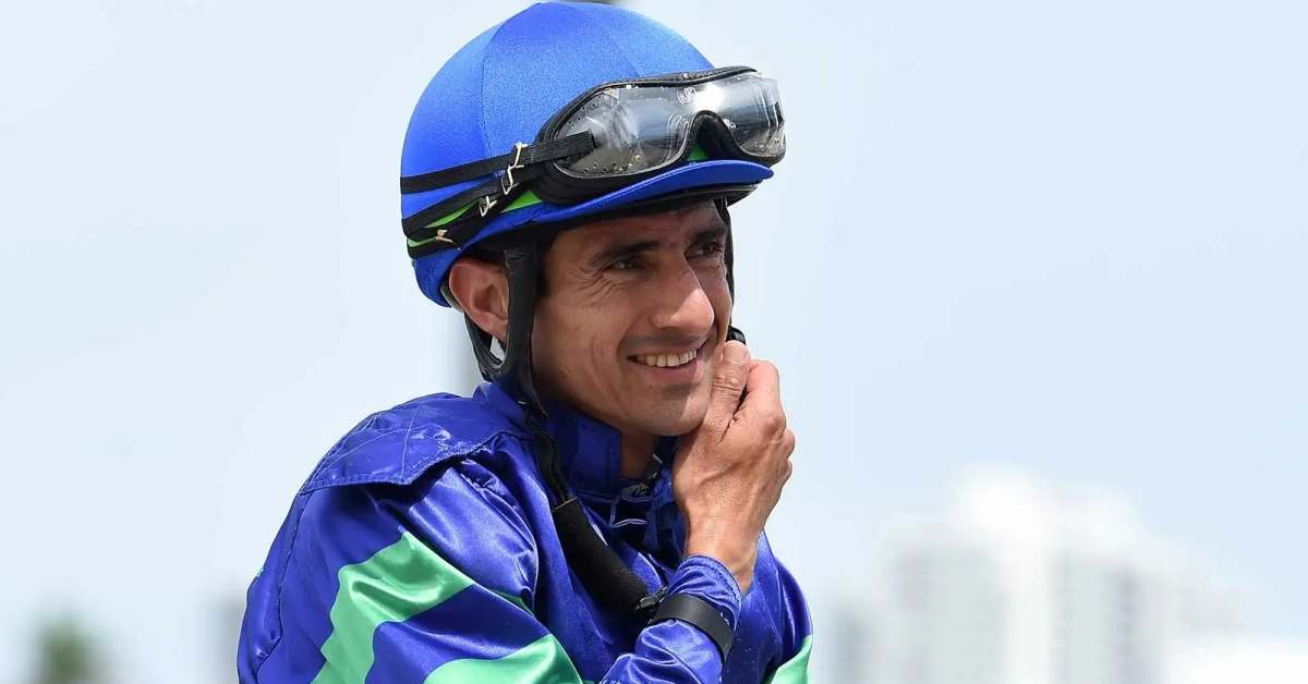 Leonel Reyes Breaks Ankle In Three-Horse Gulfstream Park Spill ...