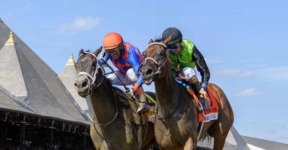 Racetrack Roundup: NYRA Photographer Recalls Thorpedo Anna's Dramatic ...