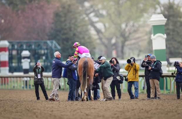 Ashland: Leslie's Rose Earns Kentucky Oaks Berth For Mandy Pope ...