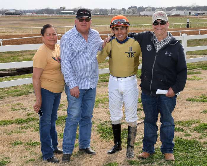 Jockey Gerardo Mora Recovers From Broken Back To Celebrate 1,000-Win Milestone - Paulick Report ...