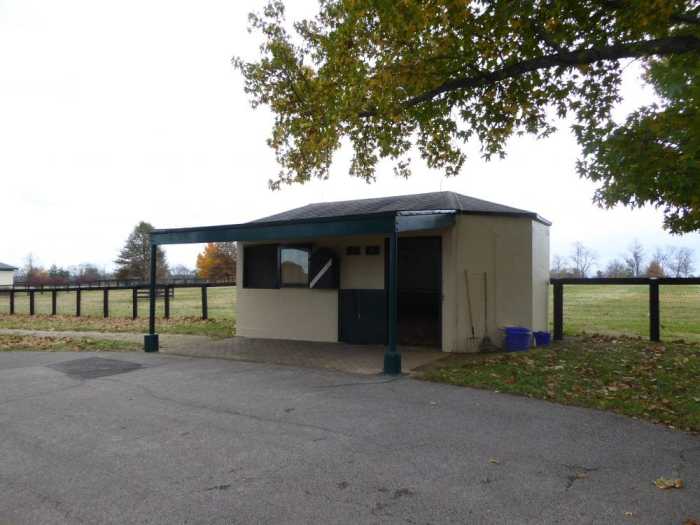 ‘A Fabric Of Who We Are’: Oscar Performance’s Townhouse Stall At Mill ...