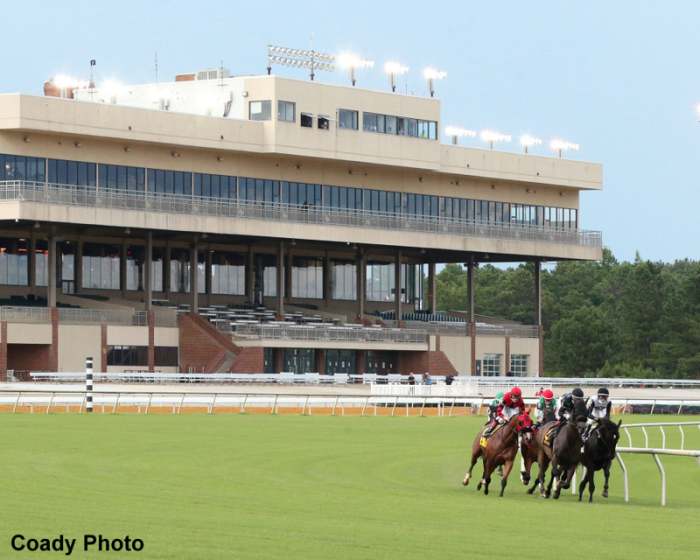Colonial Downs Set To Start Summer Meet - Paulick Report | Latest news ...