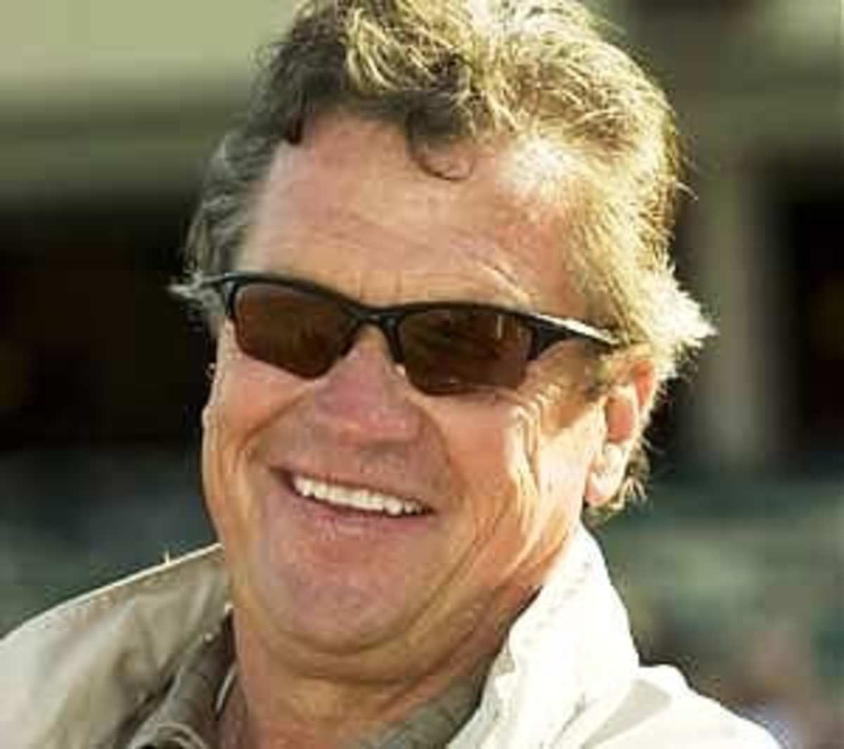 Trainer Mike Mitchell collapses at Hollywood Park - Paulick Report ...