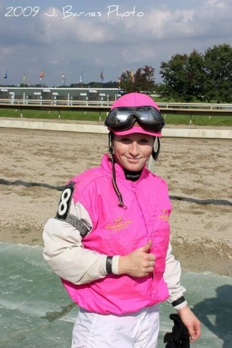 Napravnik to undergo surgery after spill, out indefinitely - Paulick ...