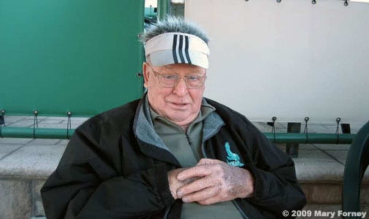 Stute condition improves; hoping to visit Fairplex for Santa Anita ...