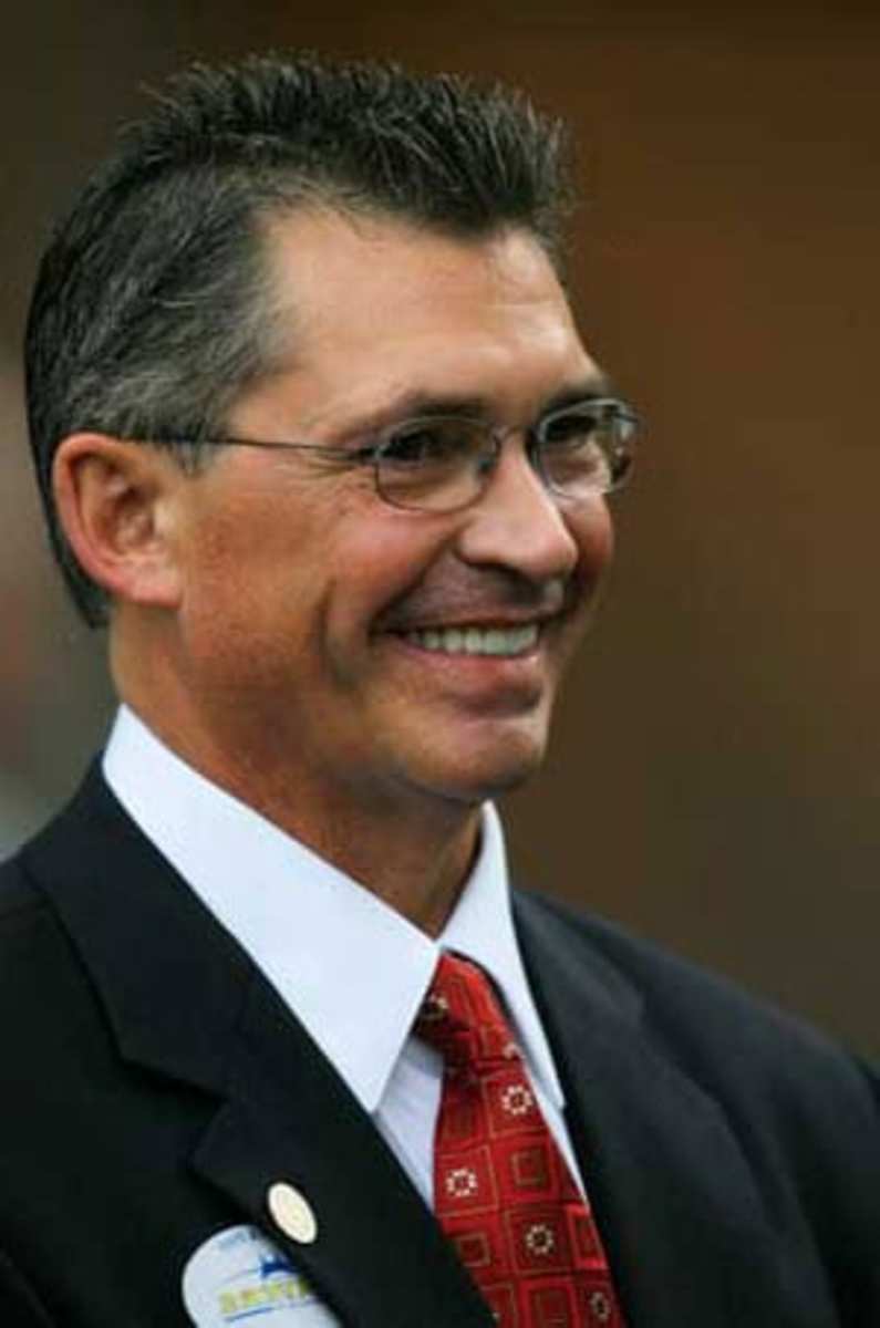 WinStar's Troutt Campaigned Star UK Basketball Players - Paulick Report ...