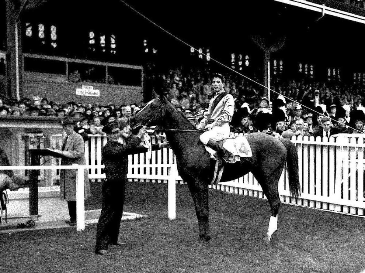 Canadian Horse Racing Hall of Fame Announces 2014 'Legend' Inductees ...