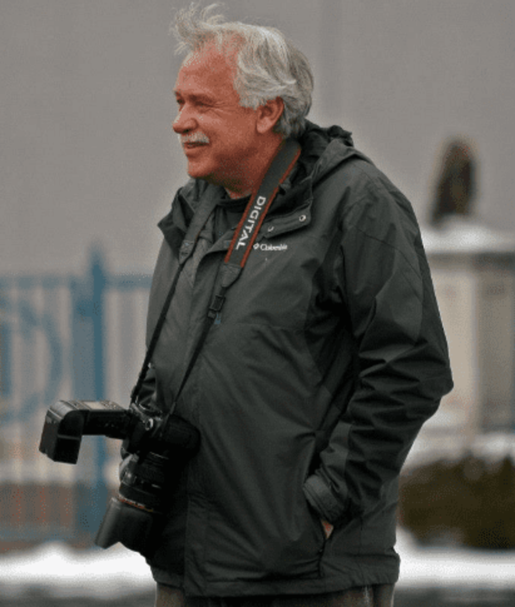 Longtime Track Photographer Pat Lang Retires After 32 Years - Paulick ...