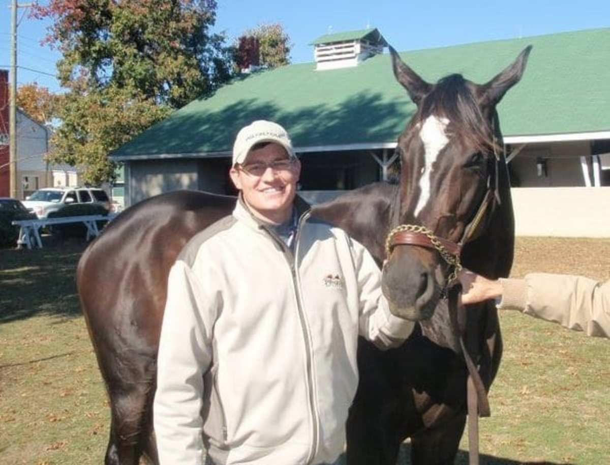 Indiana Commission Says Vet's 'Ethical Compass Is Broken,' Urges 20 ...