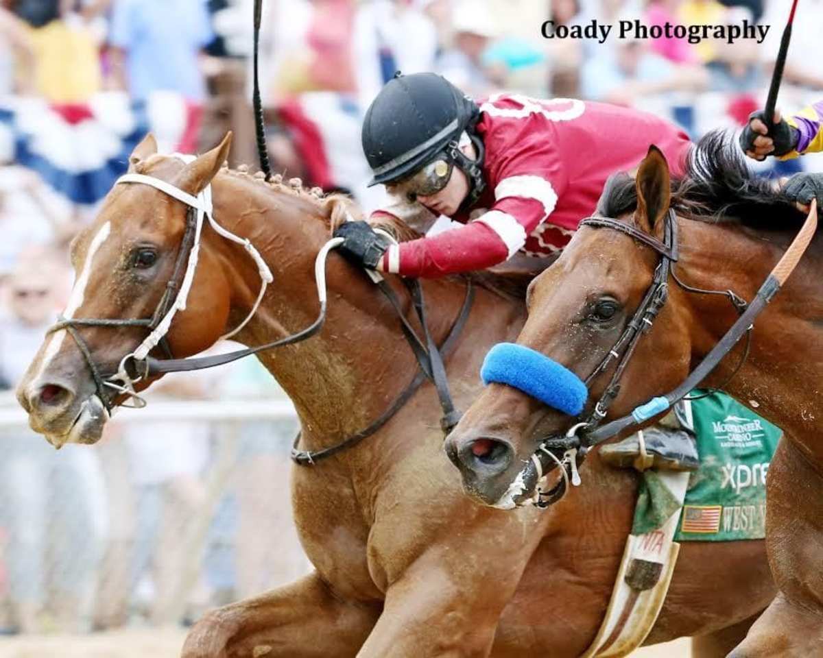 Tapiture Noses Out Candy Boy in West Virginia Derby - Paulick Report ...