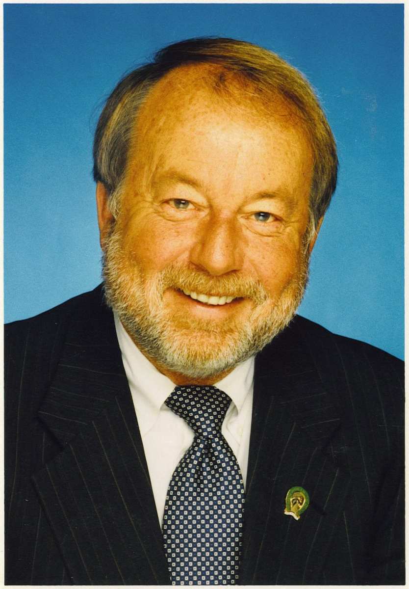 Applications Now Being Accepted For Steve Greene Memorial Scholarship ...