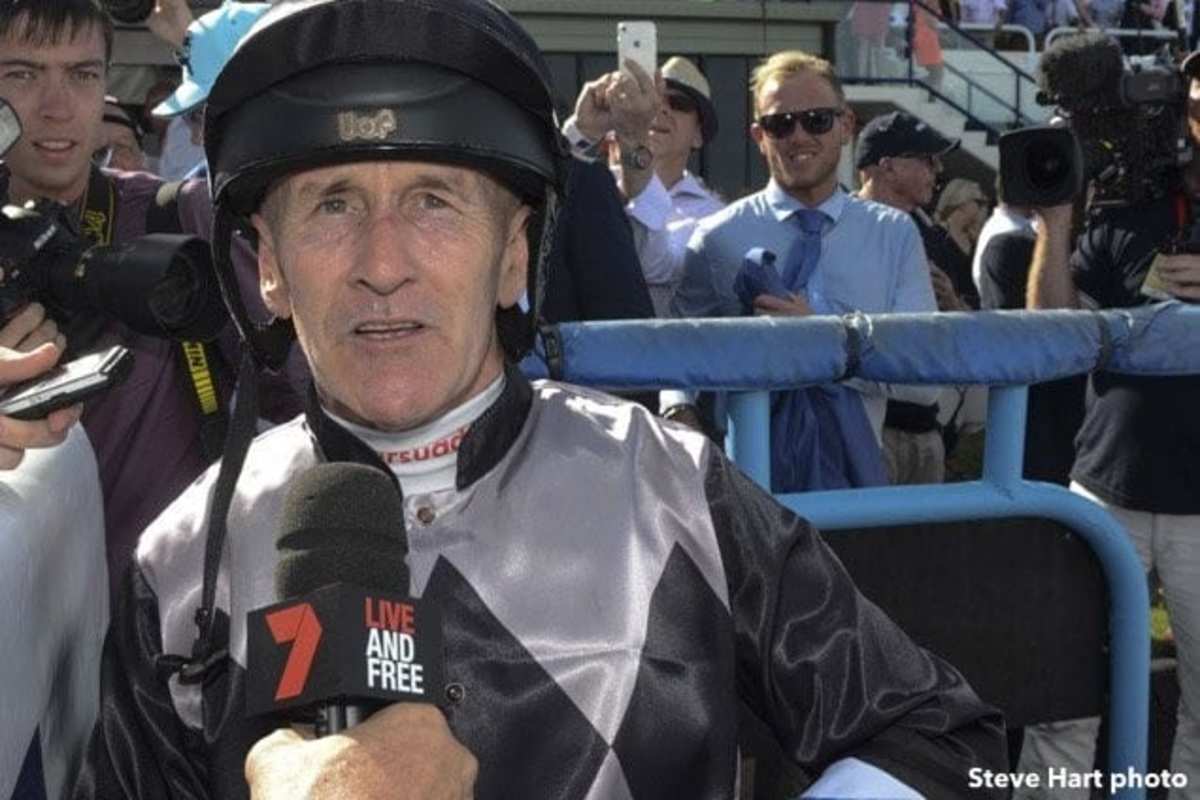 Jeff Lloyd: Australia's Answer To Mike Smith, Riding For The Ages At ...