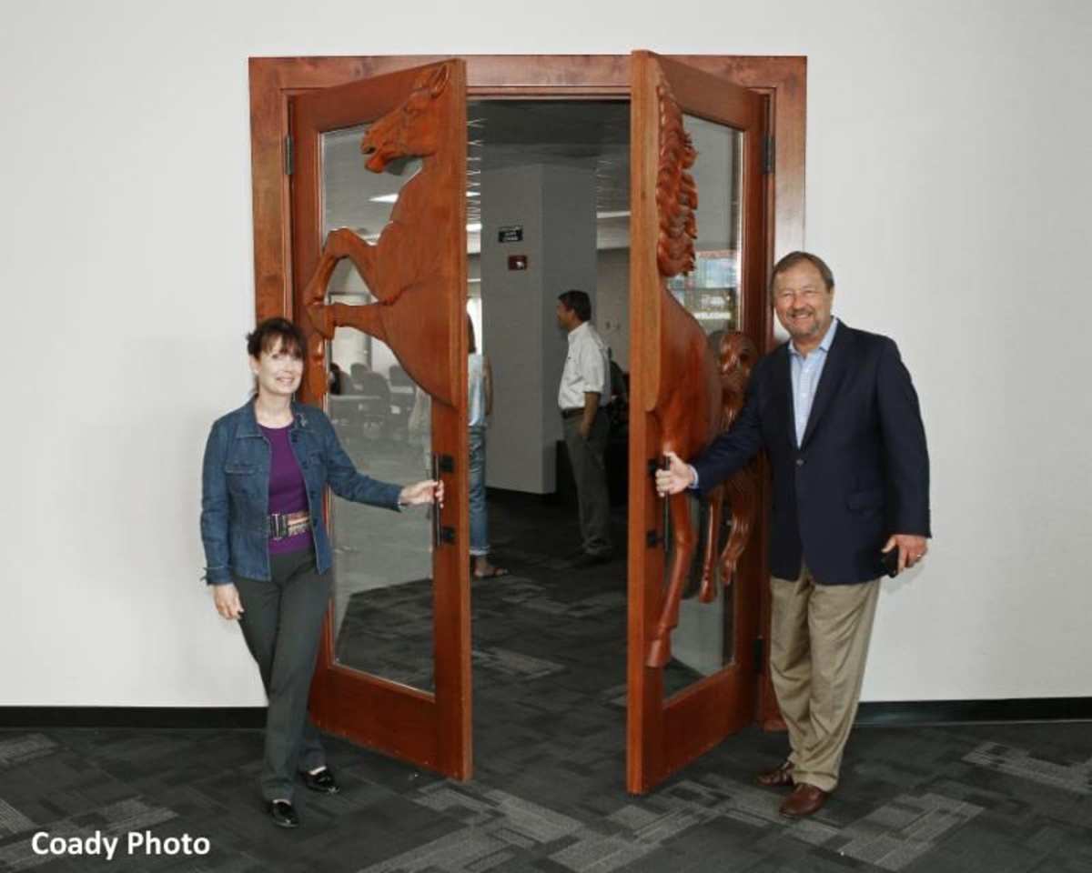 Arizona Downs' New OTB Triggers 25 Percent Increase In Simulcast Handle ...