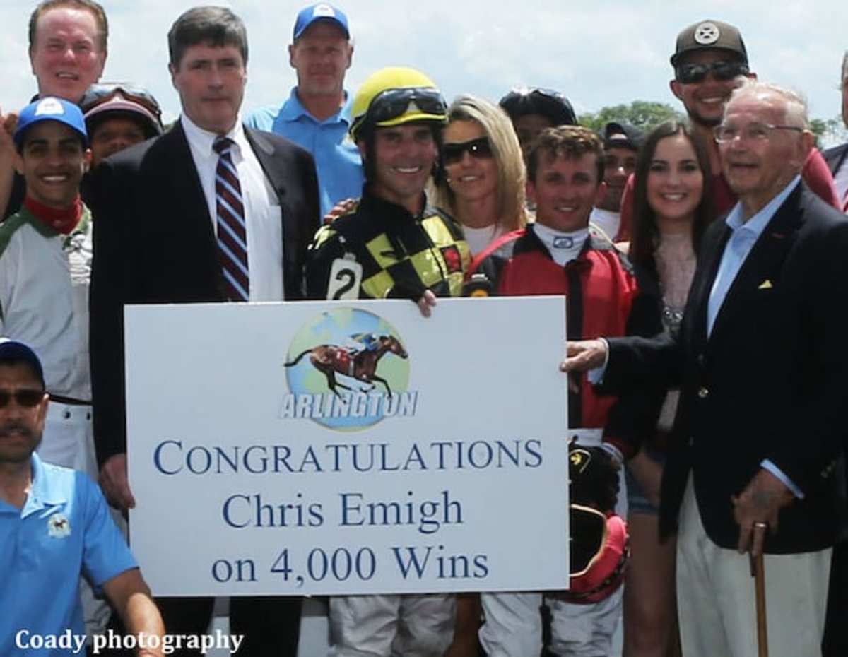 Milestone Win Nets Chris Emigh Jockey Of The Week Title - Paulick ...