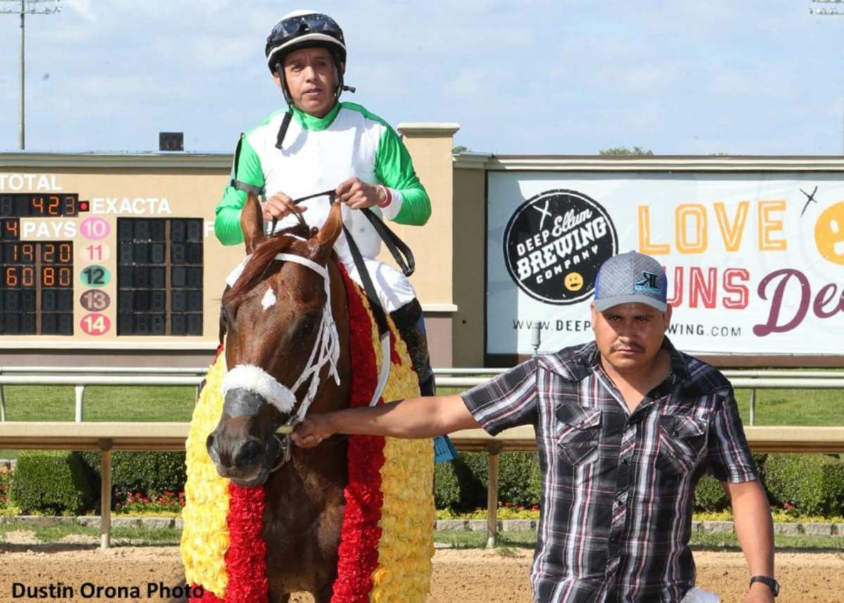 Sexton Mile: $10,000 Claim Mocito Rojo Kicks Clear In Graded Stakes ...