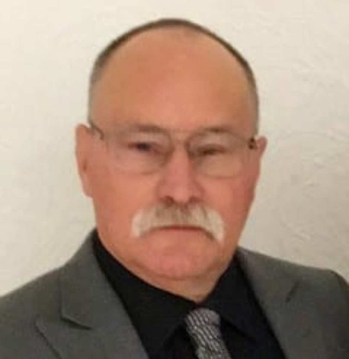 Longtime Mountaineer Park Steward Steven Kourpas Dead At 59 - Paulick ...