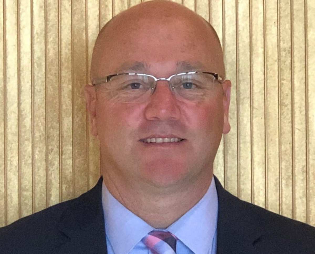 Elevating Horse Racing: How Indiana Grand’s Eric Halstrom Is Changing ...