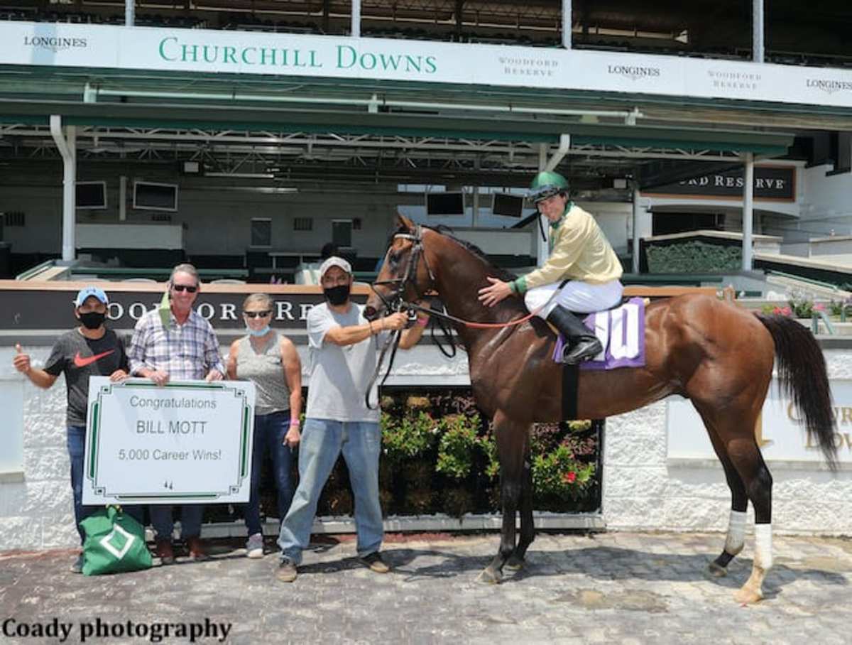 Mott Hits 5,000 Career Win Mark With Churchill Downs Victory - Paulick ...