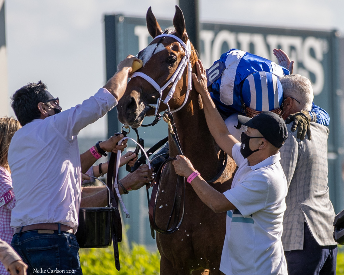 Malathaat Guts Out Emotional Victory In Kentucky Oaks - Paulick Report ...