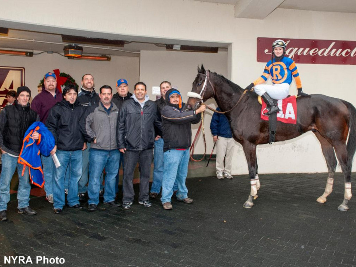 Multiple Stakes-Winning Digger Still Teaching Life Lessons A Decade ...