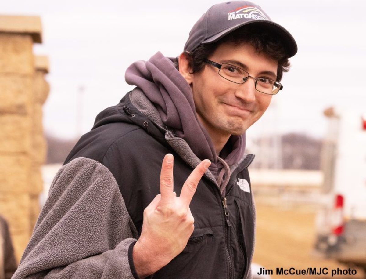 Trainer Phillip Capuano Notches First Career Wins At Charles Town ...