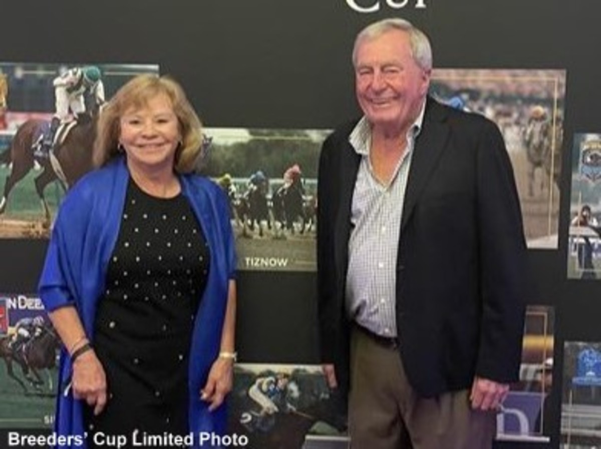Barry And Joni Butzow Named 2023 Recipients Of John Deere Award ...