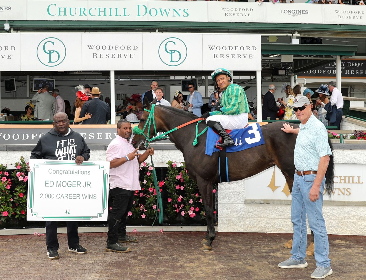 Paynt Ya Later Gives Ed Moger Jr. 2,000th Career Victory - Paulick ...