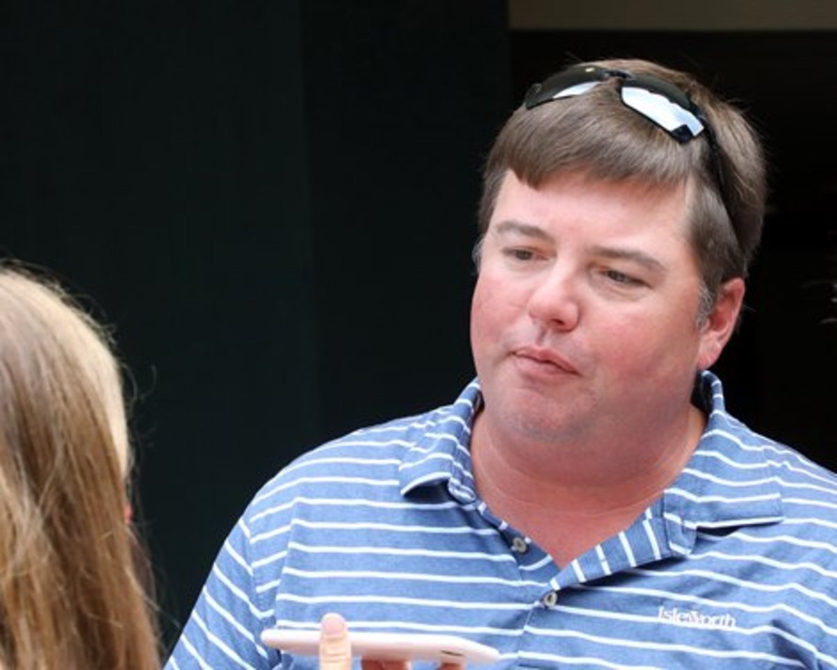 Should 2-Year-Old Breeze Shows Be Untimed? Buyers, Consignors, And A ...