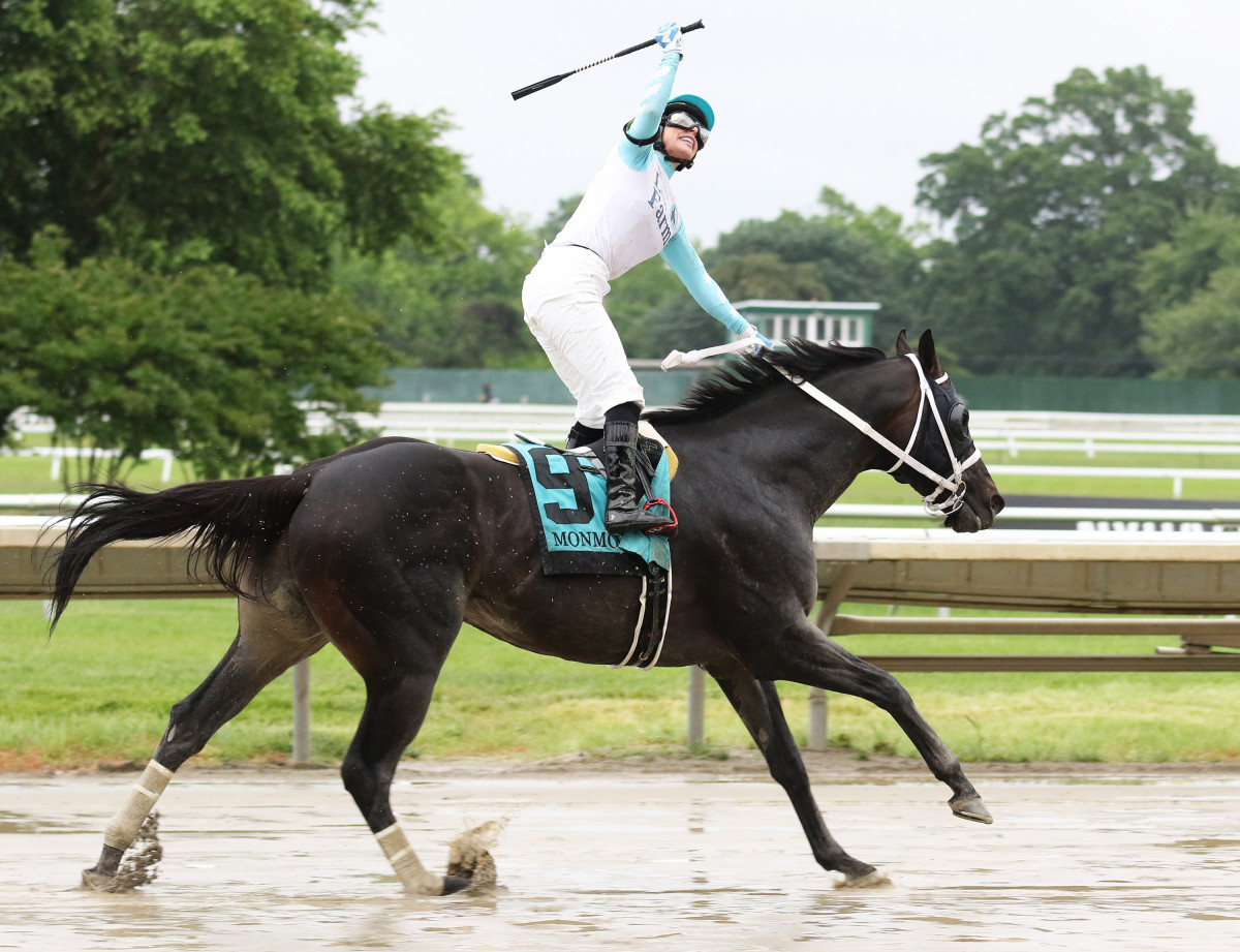 'He Loves The Slop': Super Chow Splashes To Victory In Monmouth's Off ...