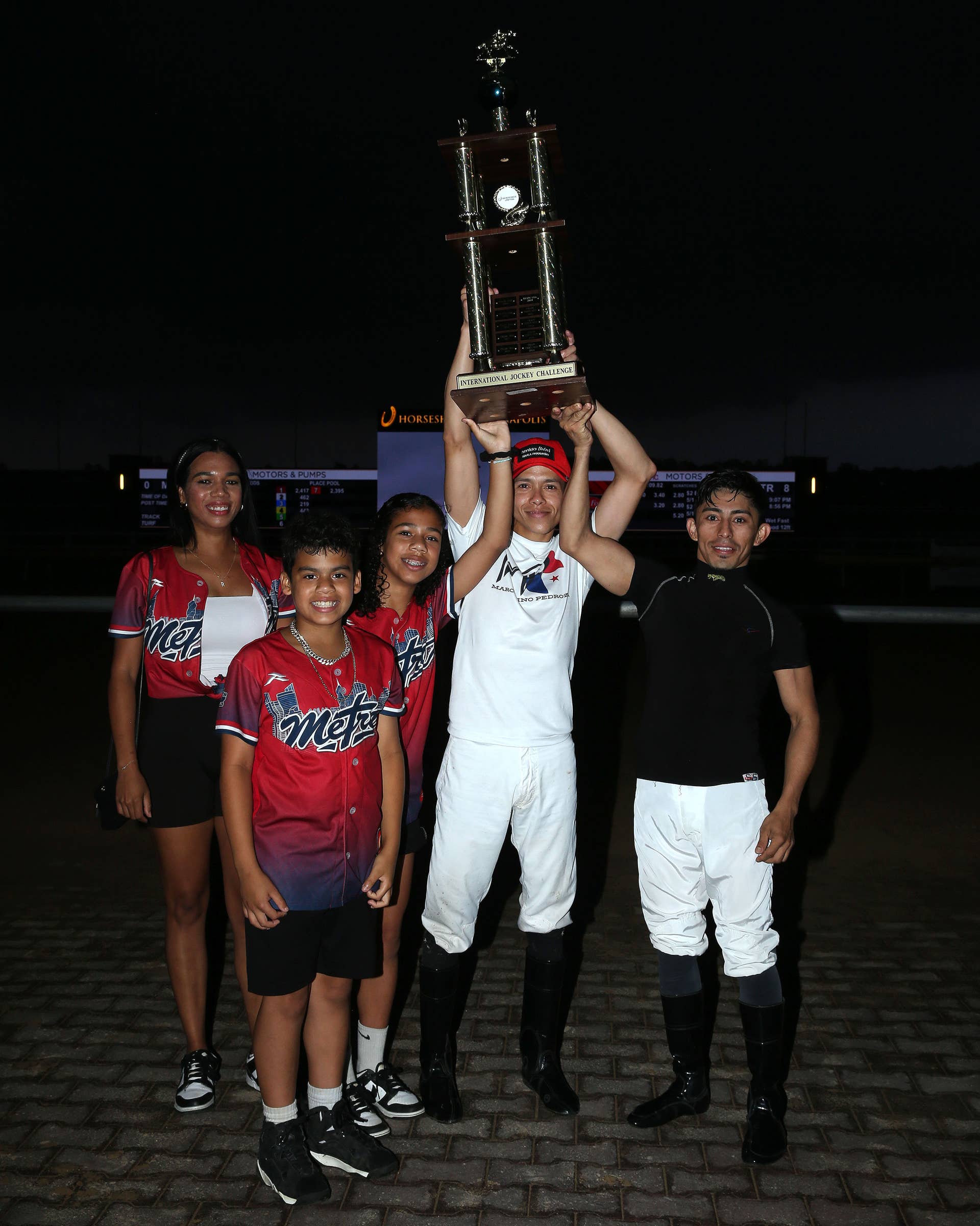 Panama Wins World Jockey Challenge At Horseshoe Indianapolis - Paulick ...