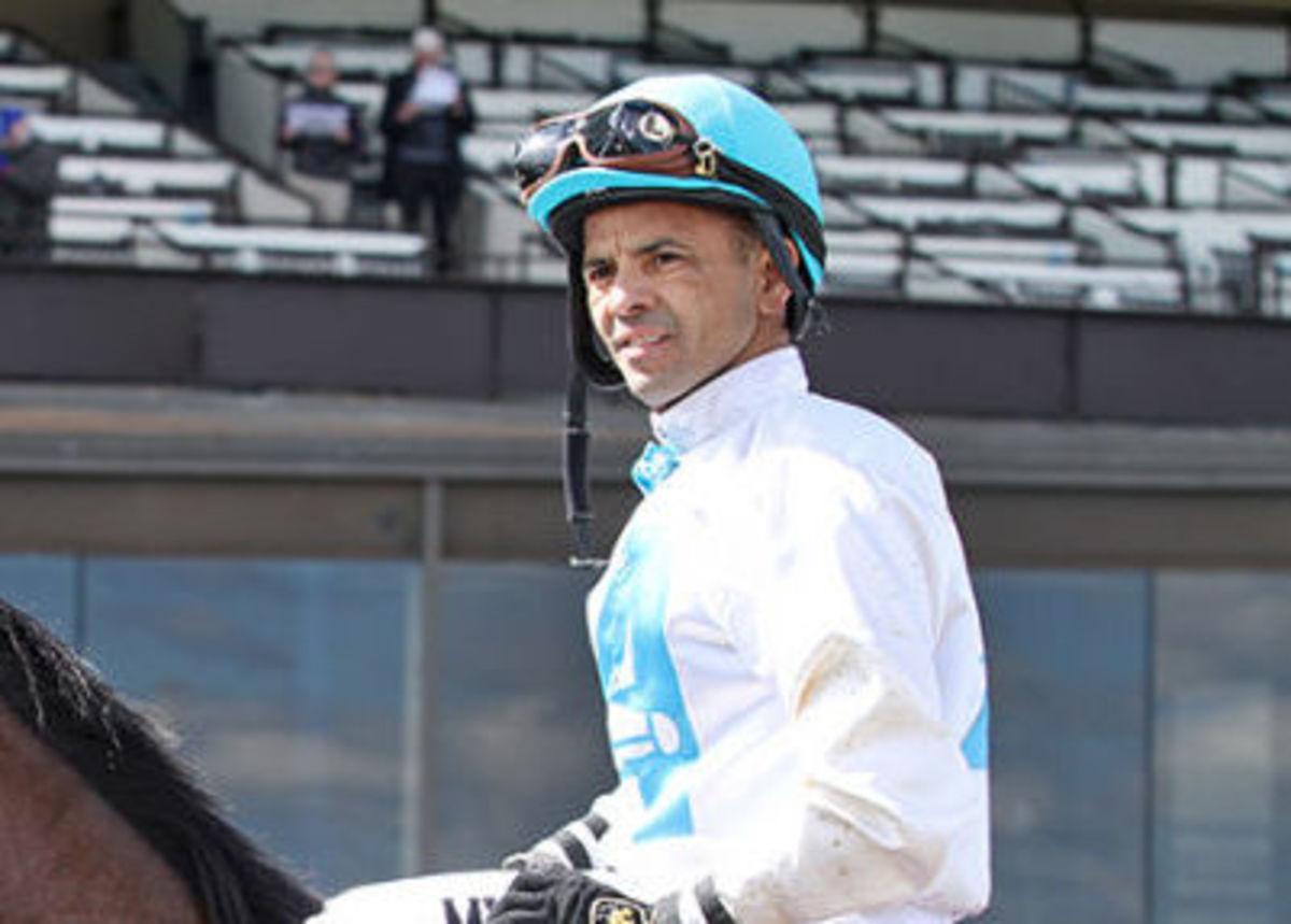Update: Jose Lezcano Suffers Broken Collarbone After Post-Race Spill At ...
