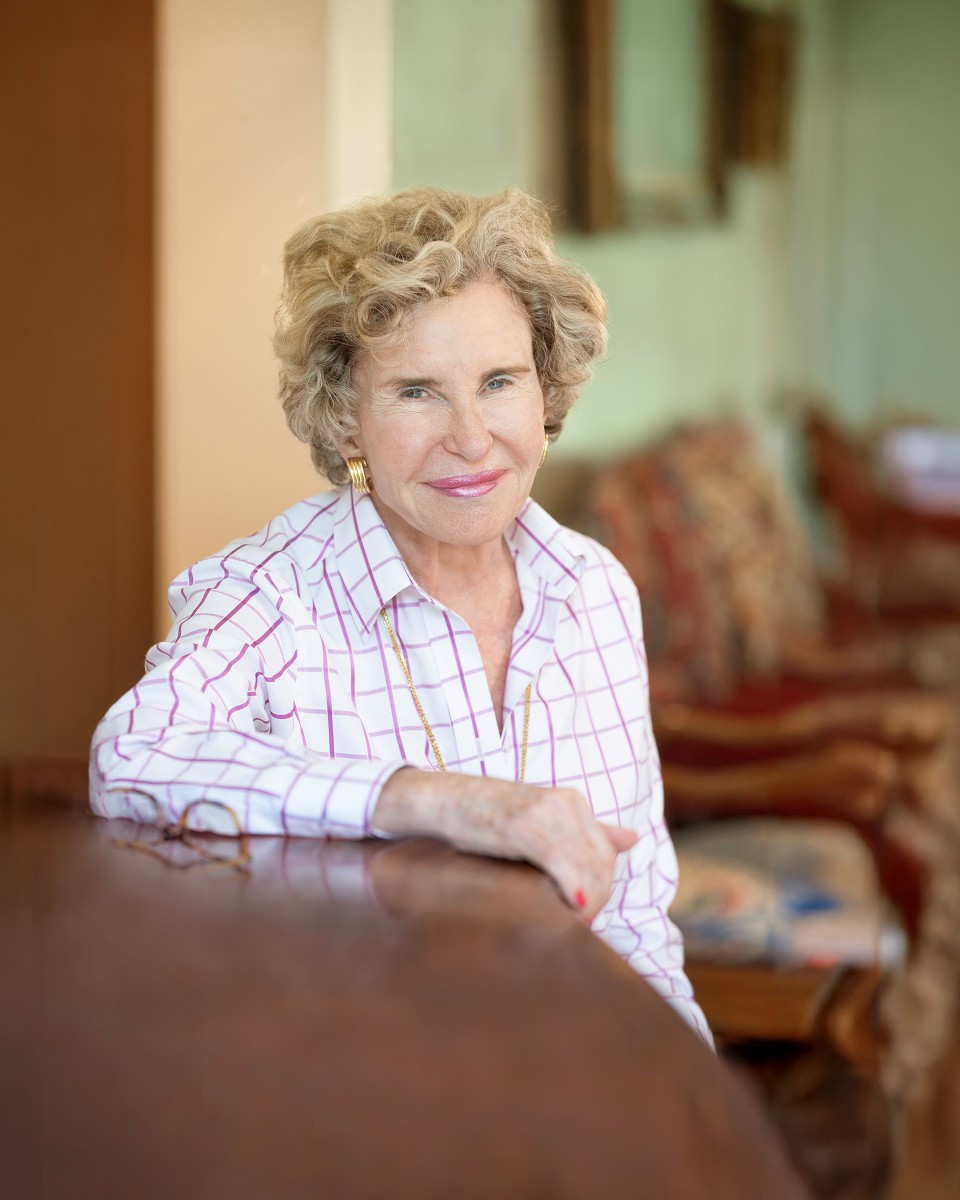 Lucy Young Hamilton To Receive Dinny Phipps Award - Paulick Report ...