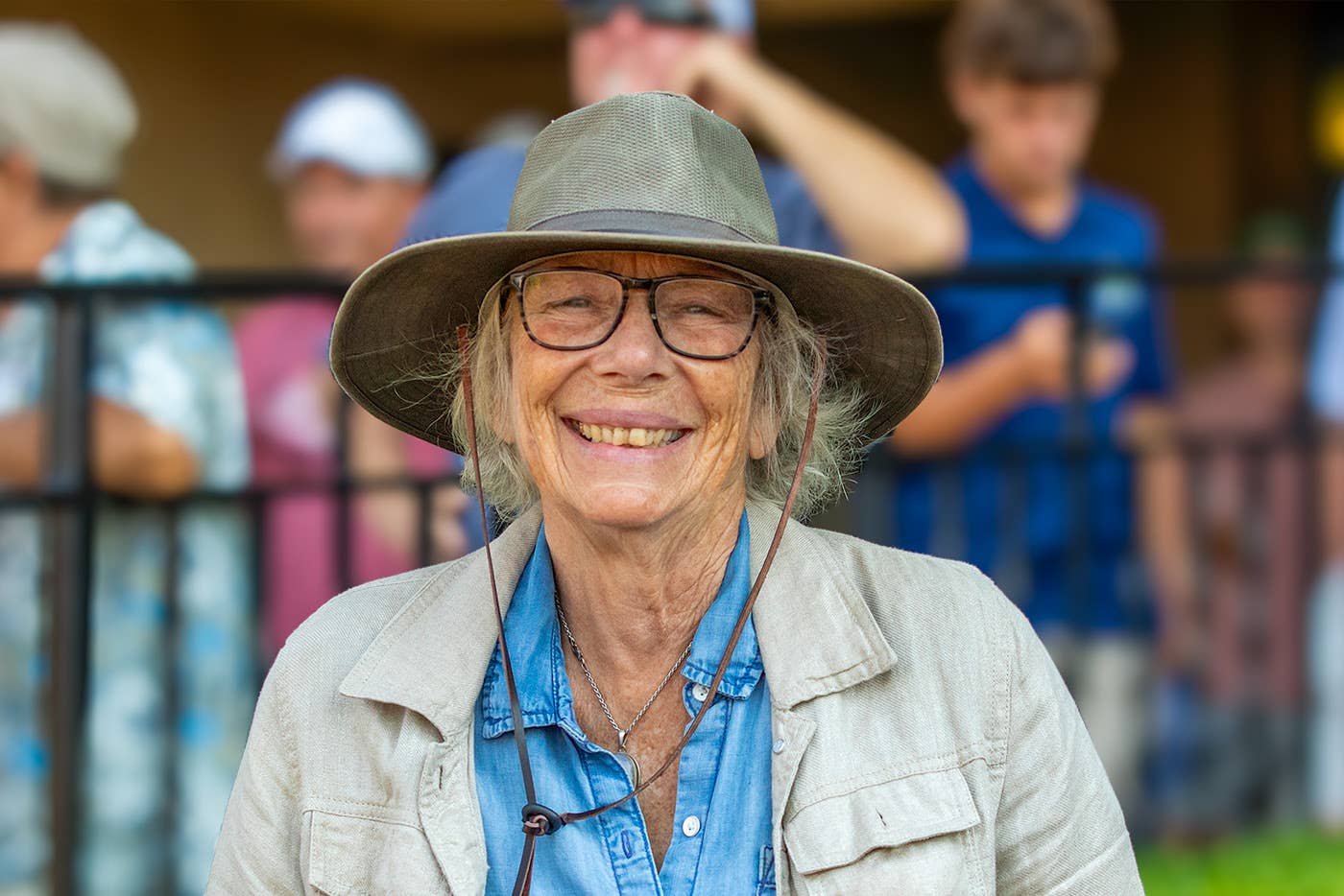 Gail Matthews' 'Winning Hands' Making A Difference At Del Mar - Paulick ...