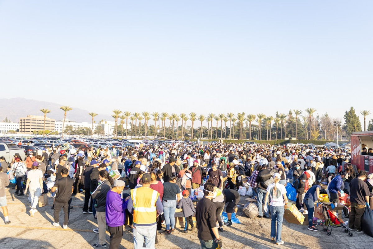 Santa Anita's Fire Donation Center Will Remain Open Through Friday ...