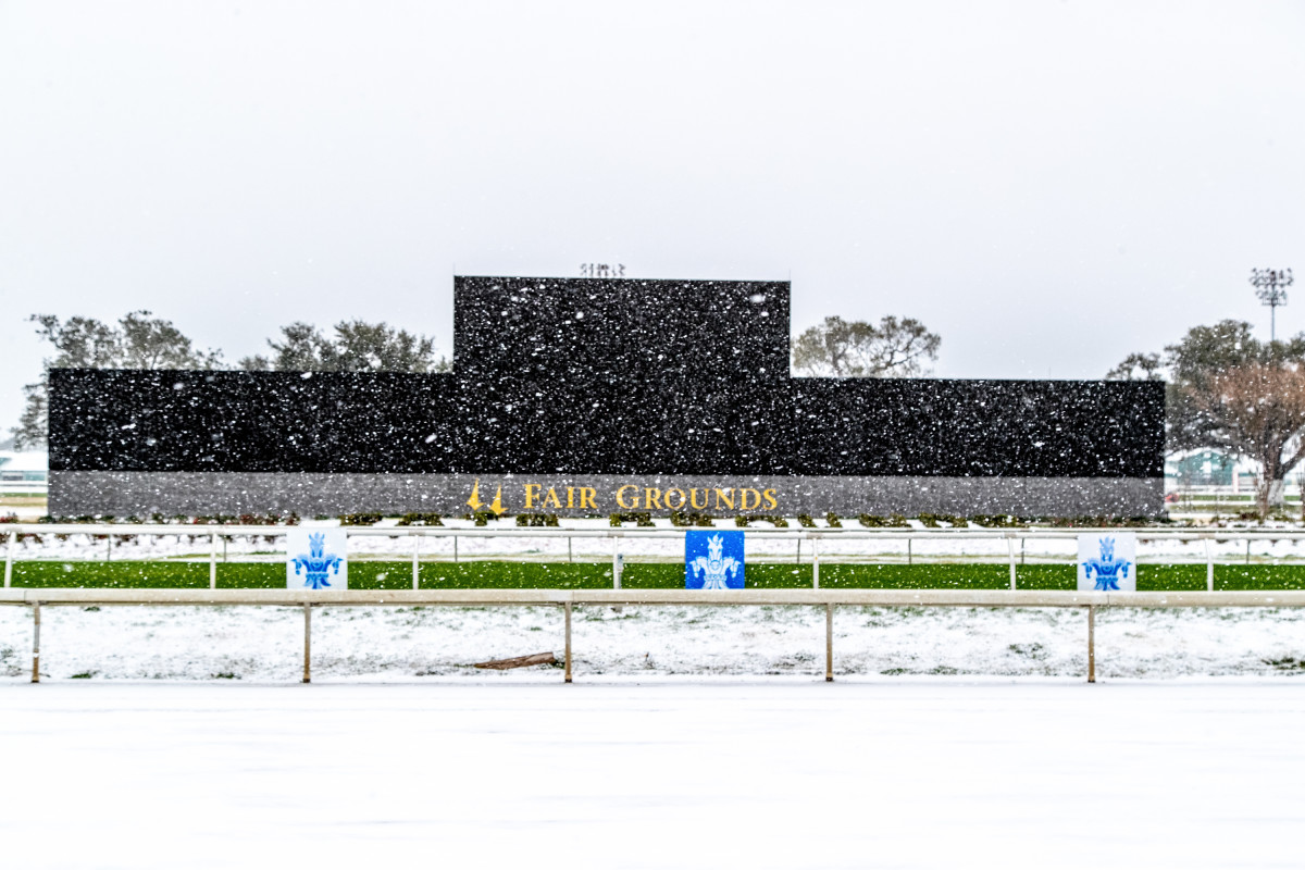 Fair Grounds’ Track Crew Wins Battle Against Historic Winter Storm ...