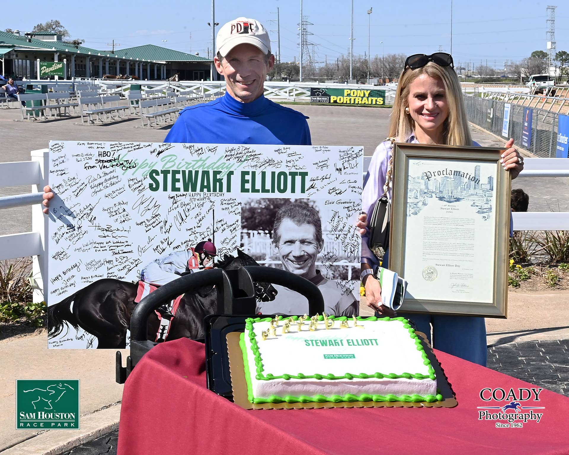 Sam Houston Celebrates Jockey Stewart Elliott's Birthday - Paulick ...