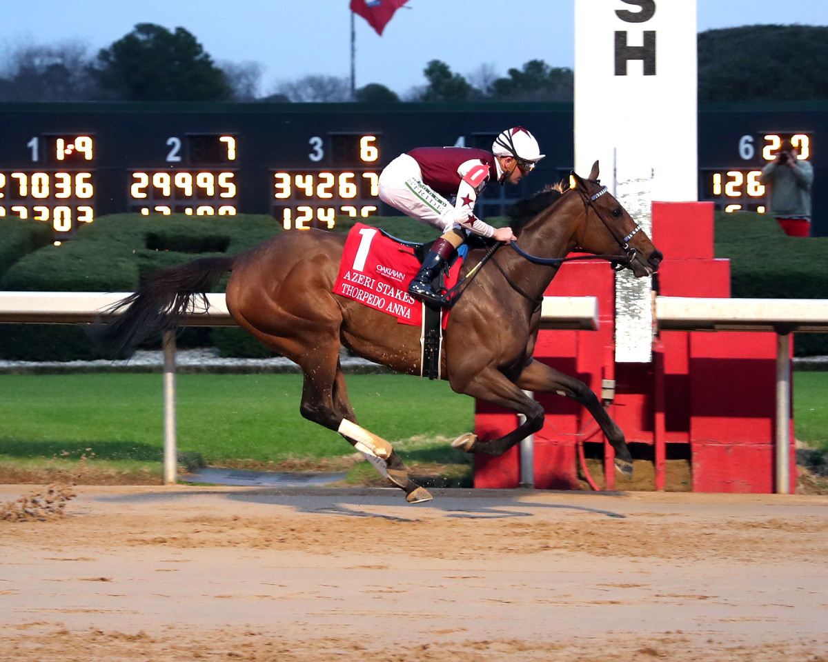 Thorpedo Anna Takes Aim On Oaklawn's Apple Blossom - Paulick Report ...